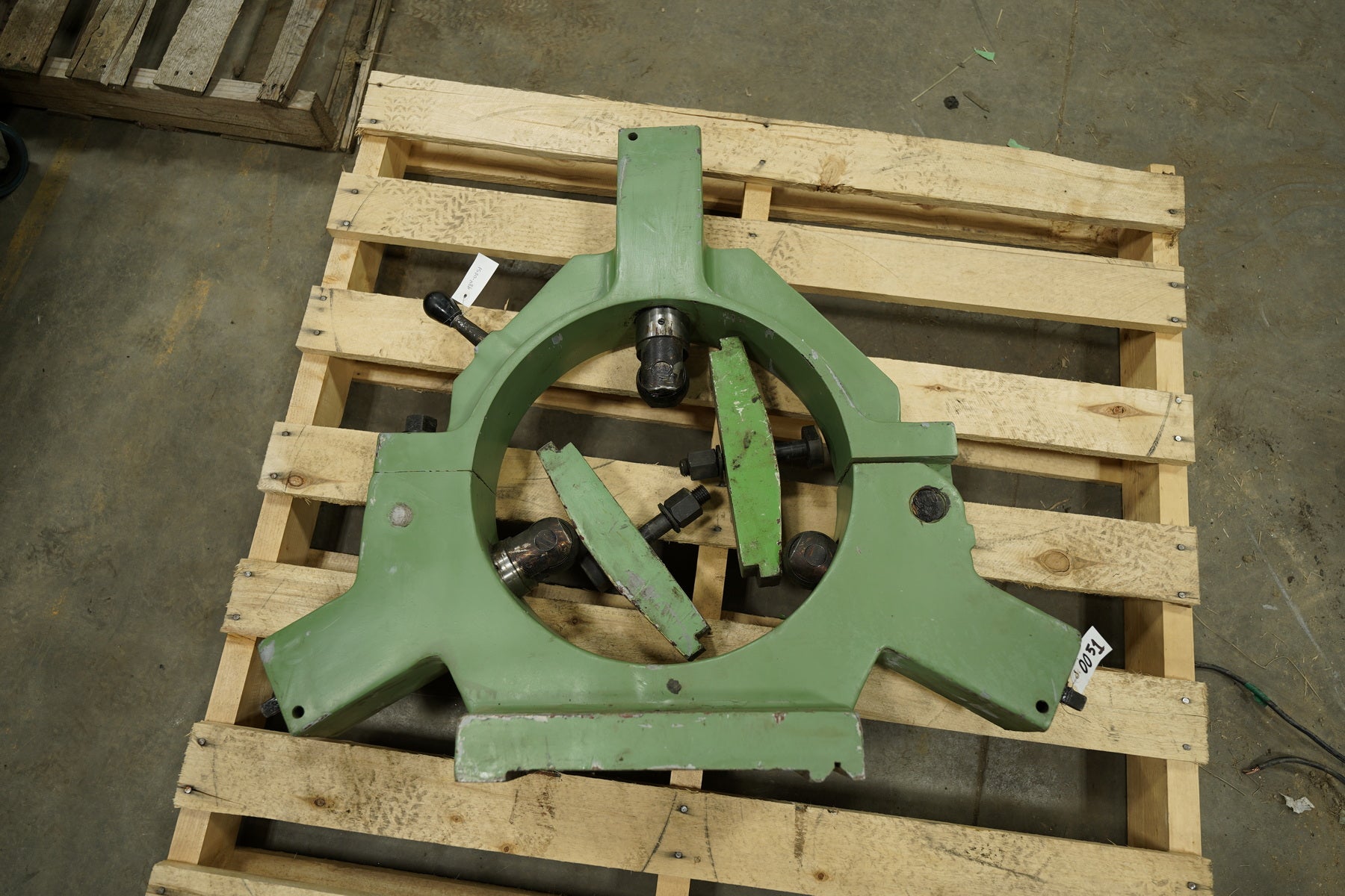 Steady Rest - 17" Diameter – Stan Canada