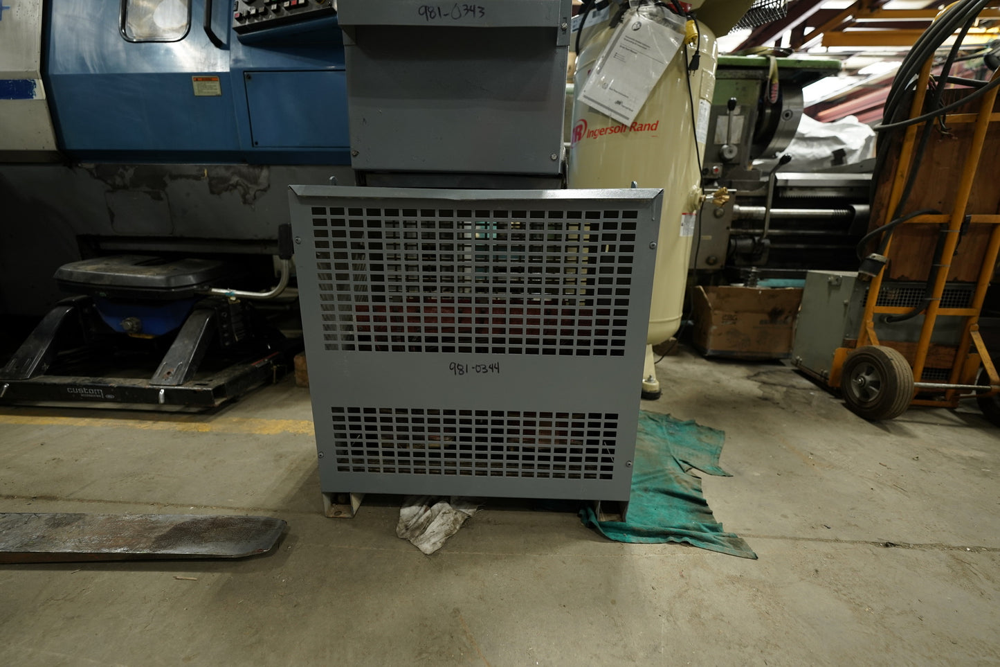 45 KVA - 600D to 480Y/277V 3 Phase Isolation-Transformer – Stan Canada