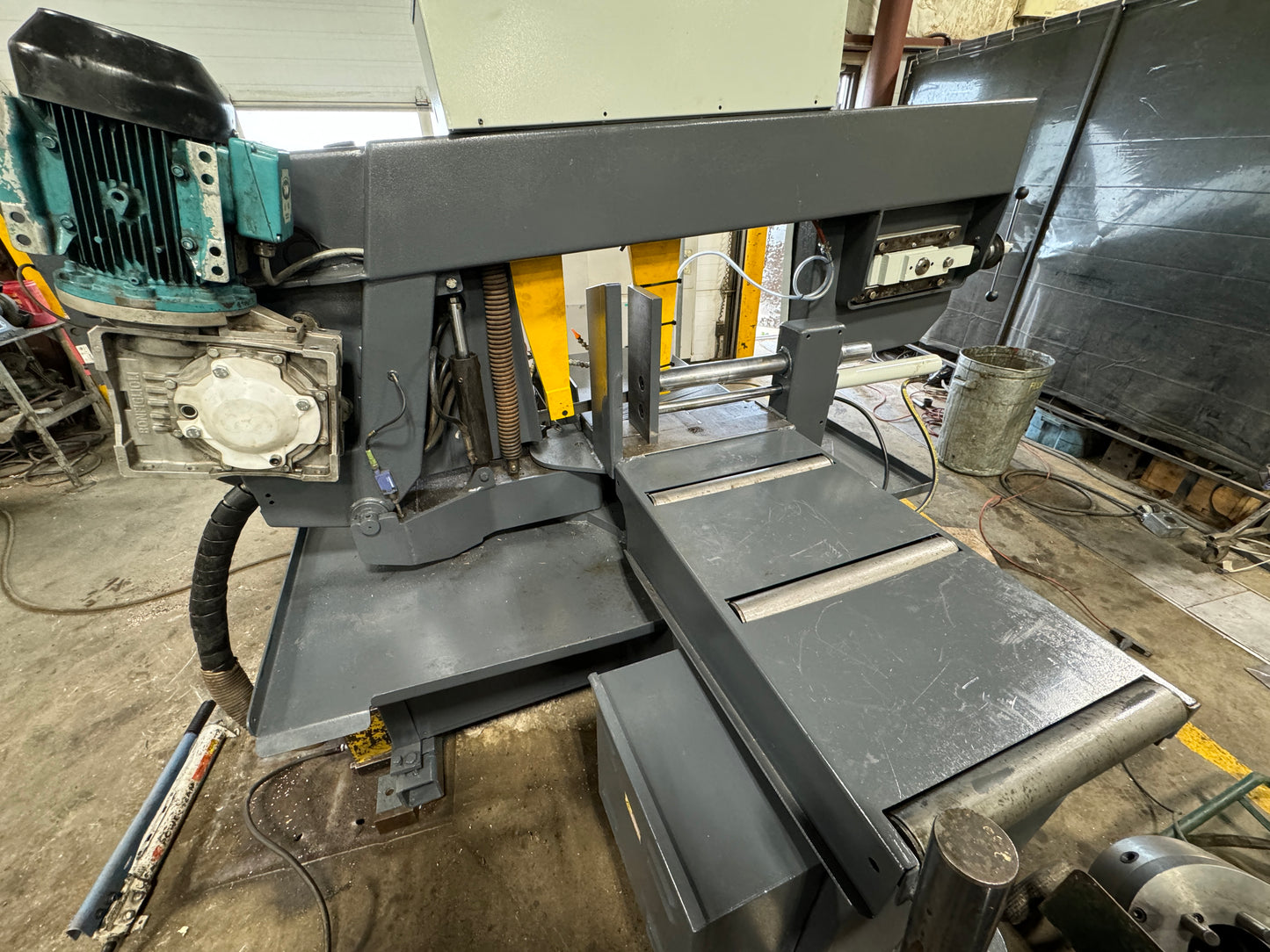 HYD-MECH S-23 Horizontal Band Saw | 16" x 18" Capacity – Stan Canada