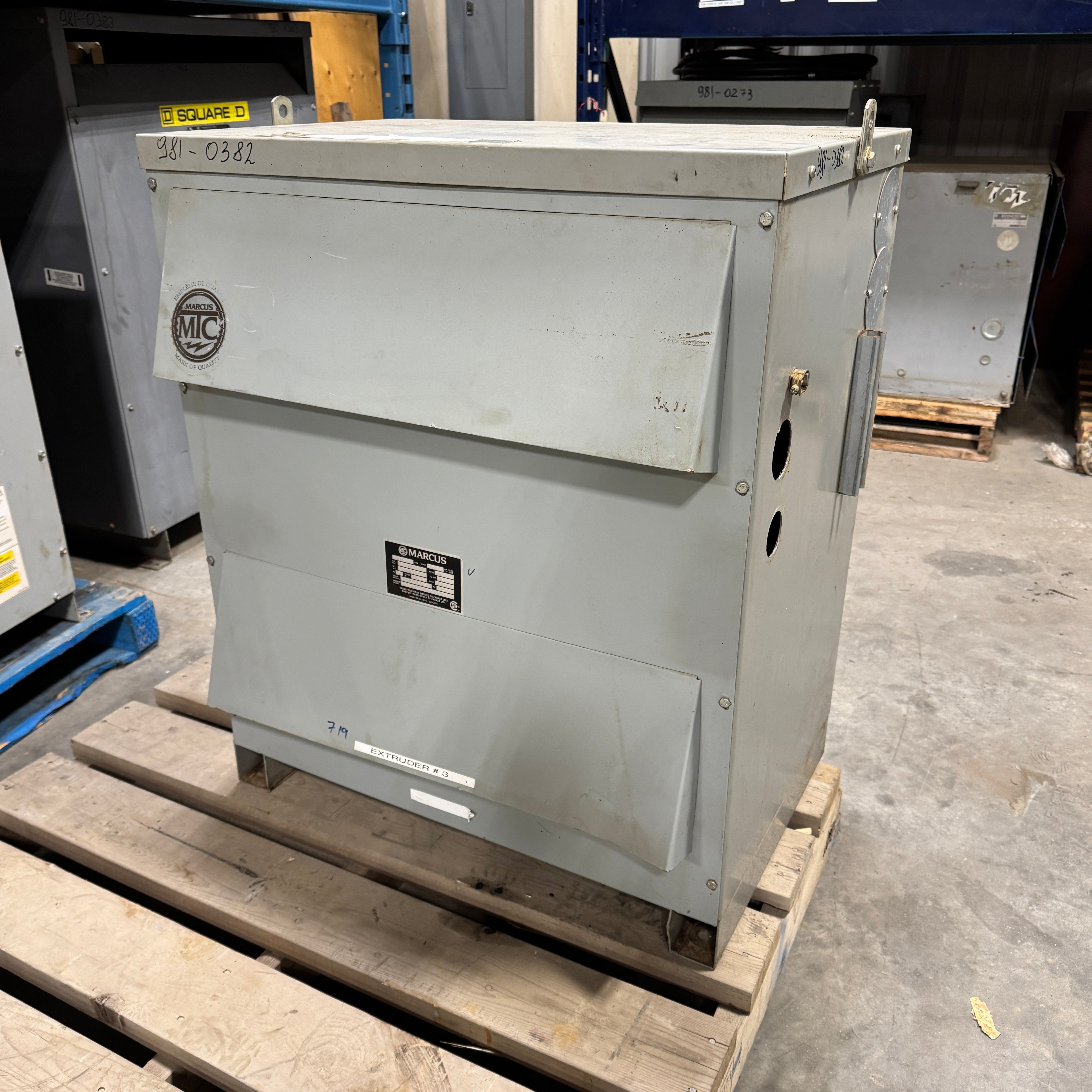 112.5 KVA 600 to 380/220 V Isolation Transformer – Stan Canada