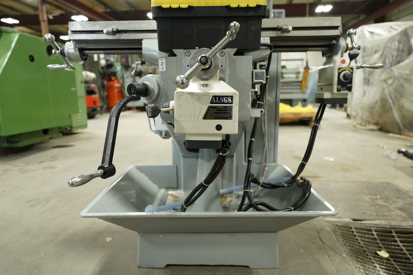 YUWE TM250 Manual Mill (1 Phase) | Edmonton Alberta Canada – Stan Canada