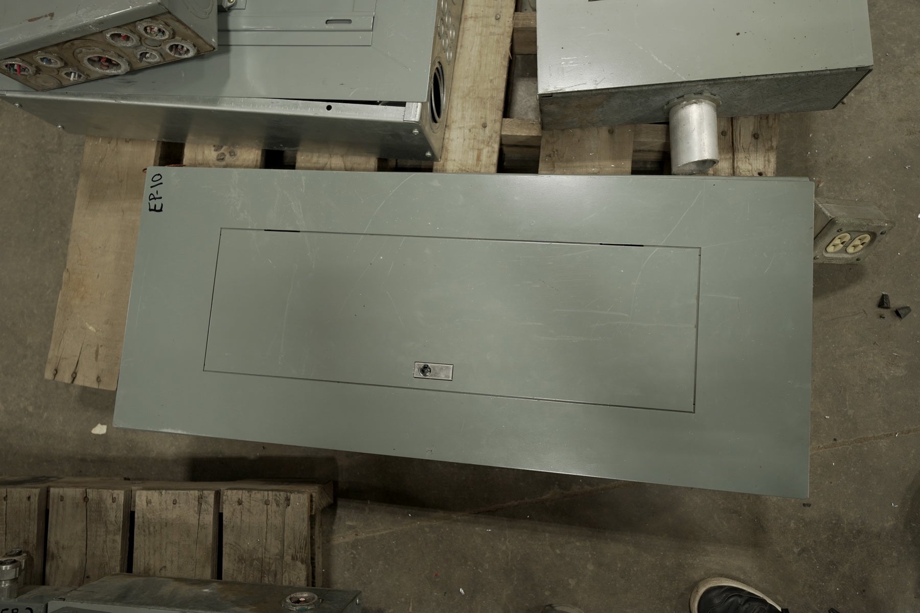 200A (120V/240V) Electrical Panel – Stan Canada