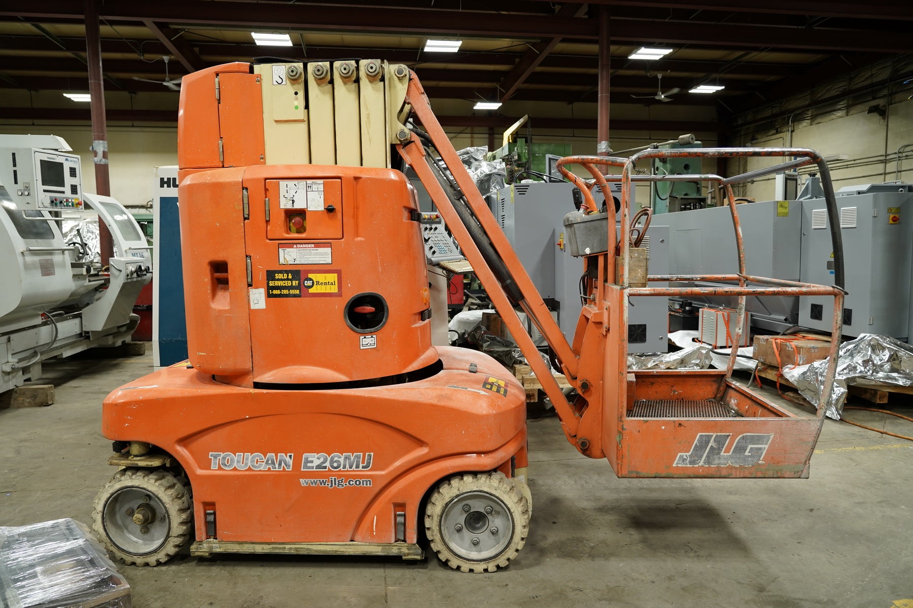 26.5 Ft. JLG Toucan 26E Electric & Hybrid Boom Lifts – Stan Canada